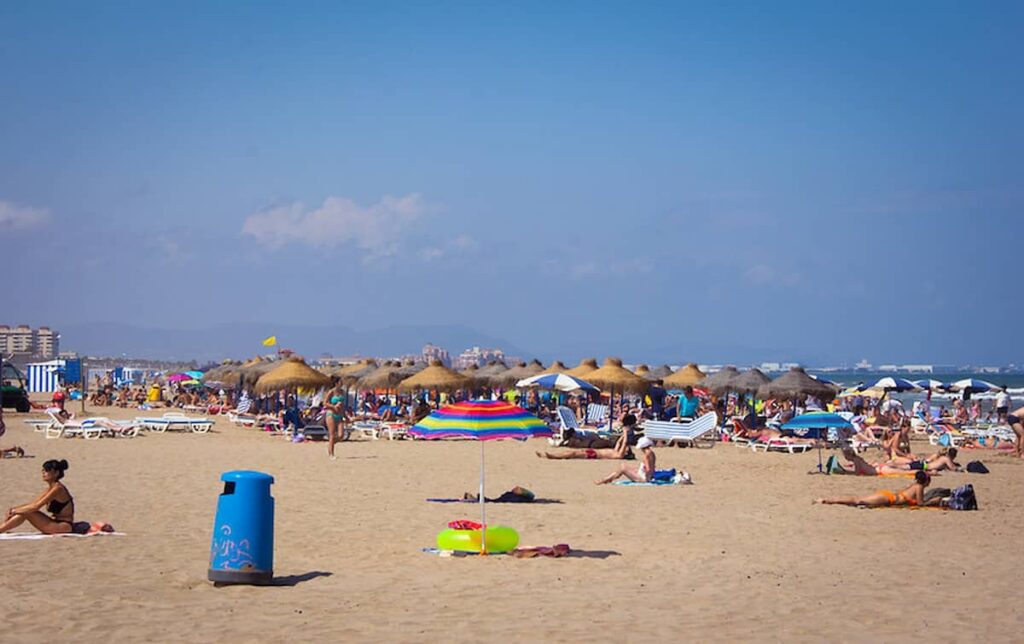 20 Best Beaches in Valencia (From a Local!)
