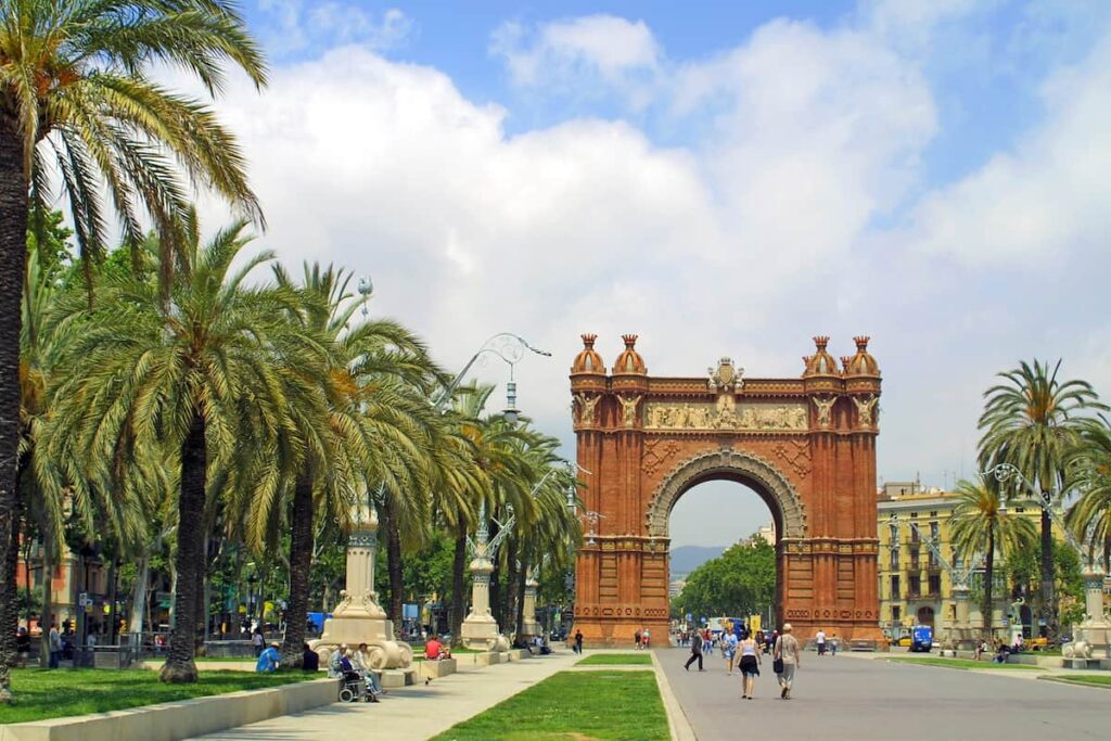 60 Fun Facts about Barcelona (to Blow Your Mind)