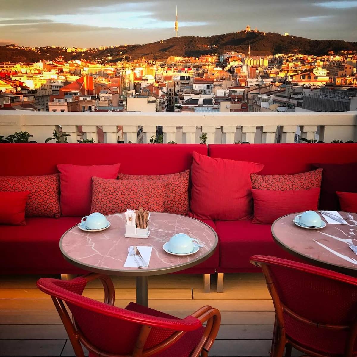 10 Safest Areas to Stay in Barcelona (2024)