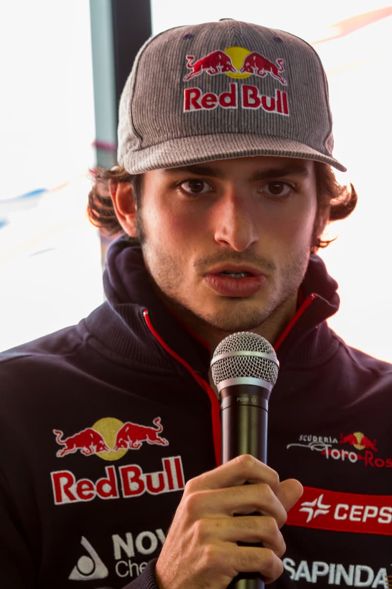 30+ Most Famous People From Spain (Sport, Art, and More!)