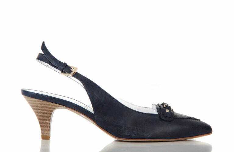 60 Best Spanish Shoe Brands (Amazing Footwear)